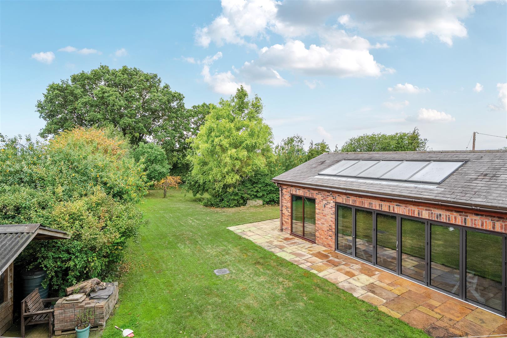 Oak Tree Cottage, Shrewsbury, SY4 2AW | Estate Agents & Auctioneers
